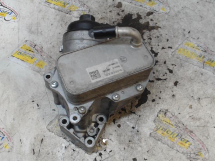 Oil filter housing Mercedes CLA AMG 2.0 CLA-35 AMG Turbo 16V 4-Matic ...