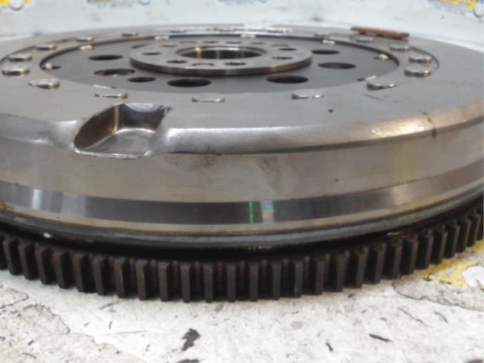 Dual mass flywheel Mercedes CLA AMG 2.0 CLA-35 AMG Turbo 16V 4-Matic ...