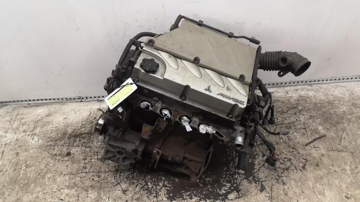 Engine Mitsubishi Grandis 2.4 16V MIVEC - 4G69 - Binckhorst BV