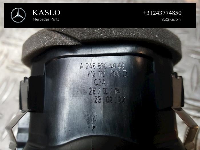 Dashboard vent Mercedes B 2.1 B-200 CDI BlueEFFICIENCY, B-200d 16V ...
