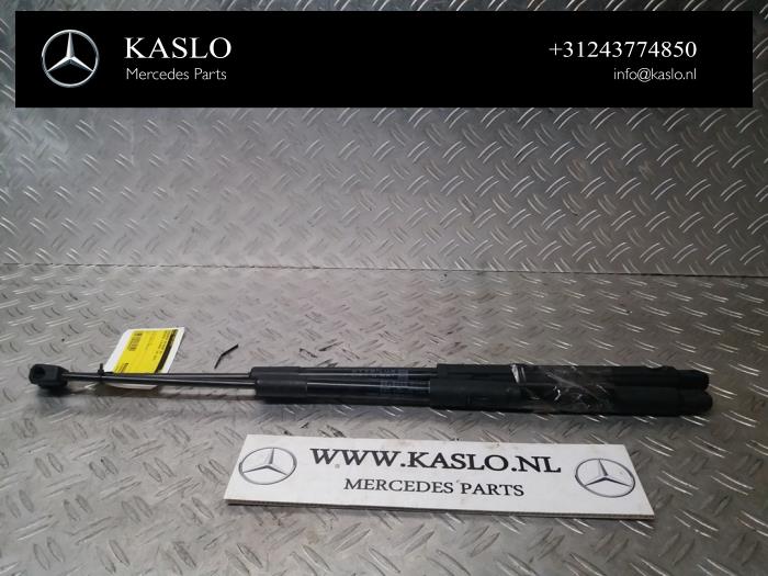 Amortisseurs kit capot moteur avec numéro d'article 2059800064 stock