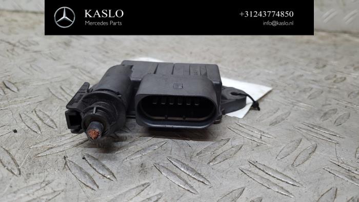 Glow plug relay Mercedes E E-350 CDI BlueEfficiency 3.0 V6 24V ...