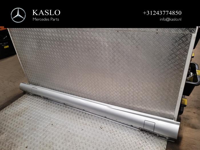 Side skirt, left Mercedes E E-220 CDI 16V BlueEfficiency 775 - A2126981954