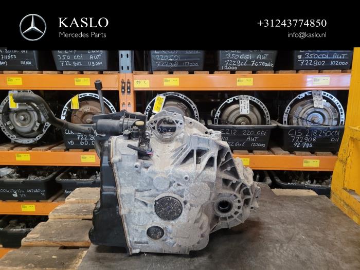 Gearbox Mercedes B 1.8 B-180 CDI BlueEFFICIENCY 16V - A2463703901 ...
