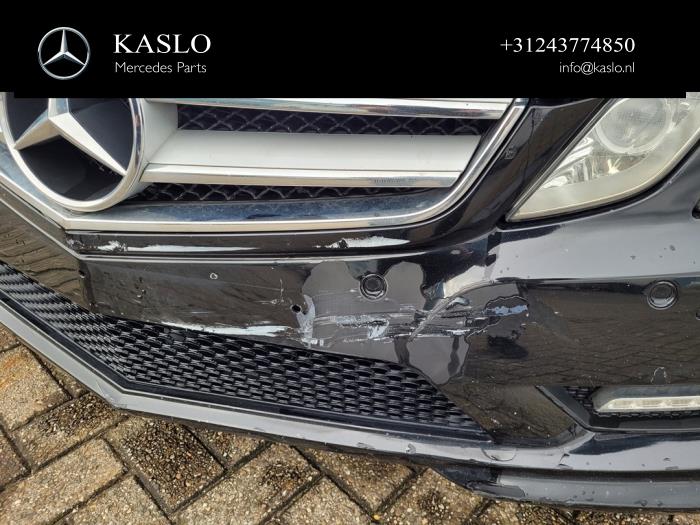 Front bumper Mercedes E E-350 CDI BlueEfficiency 3.0 V6 24V 197 ...