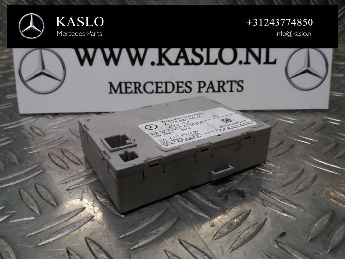 Mercedes SLK Central door locking modules stock | ProxyParts.com