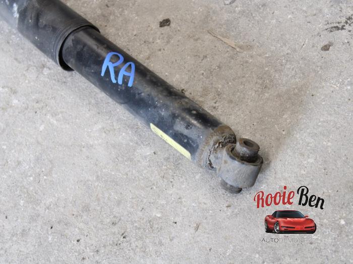 Rear shock absorber, right Mercedes E Estate E-220 16V BlueTEC ...