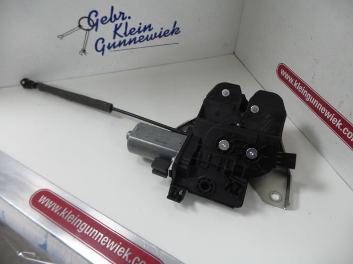 Motor for power tailgate closer Porsche Panamera 3.6 V6 24V 4 PDK ...