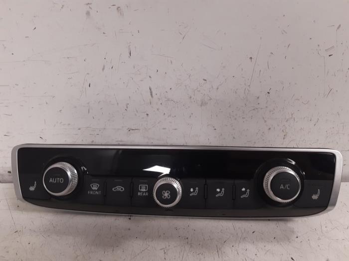 Heater control panel Audi A3 Sportback 1.4 TFSI 16V - 8V0820043A