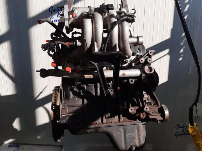 Moteur Hyundai Getz 1.3i 12V - 2110122Y02 G4EA1819857