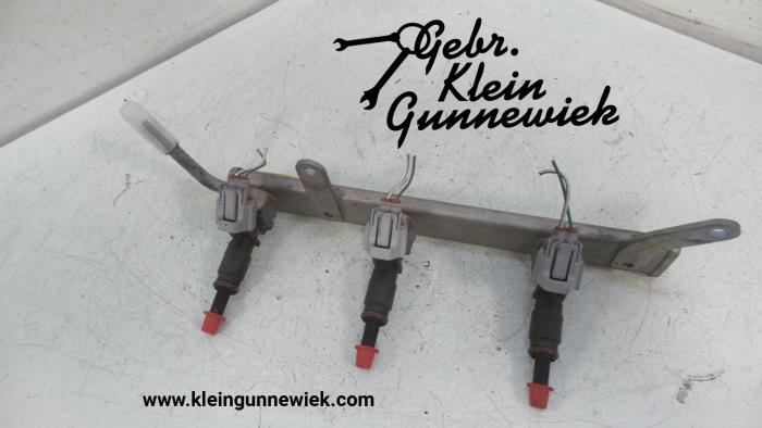 Injecteur (injection essence) Renault Twingo - 166009685R H4D400 DEKA