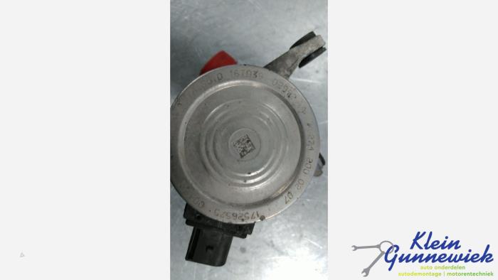 Water pump Mercedes C-Klasse - A274200020780 274920