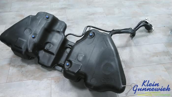 Tank Mercedes E-Klasse - A2134706100