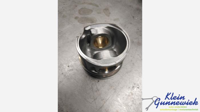 Piston Volkswagen Passat - 038107065KK BMP