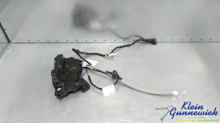 Door lock mechanism 4-door, front left Skoda Karoq - 5E1837015A