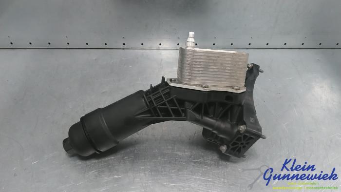 Oil filter housing BMW 3-Serie - 11428580417