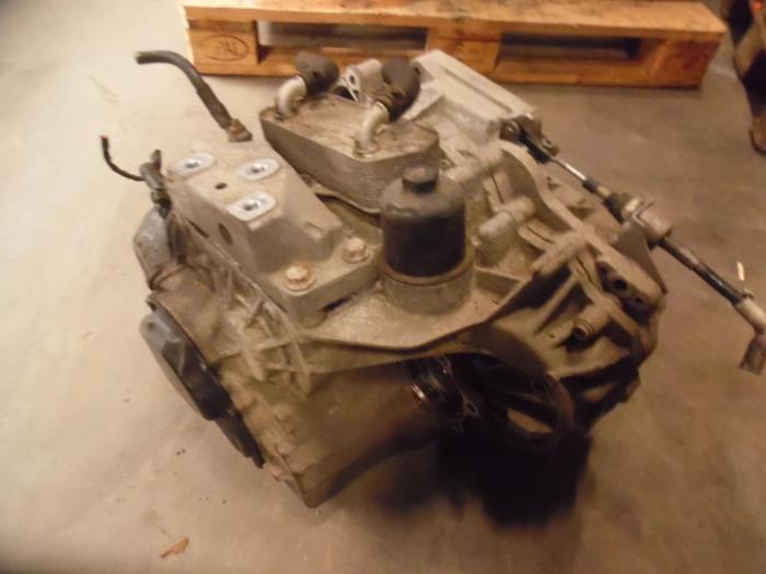 Gearbox Volkswagen Golf V Variant 2 0 TDI DPF 02E300043MVFKZ BMM KMX gearbox-volkswagen-golf-v-variant-2-0-tdi-dpf-02e300043mvfkz-bmm-kmx