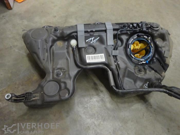 Tank Mercedes C C-300 CDI 2.2 BlueTEC Hybrid, C-300 h 16V - A2054705201