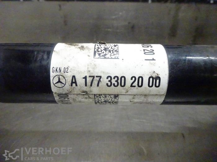 Front drive shaft, right Mercedes CLA 2.0 CLA-250 Turbo 16V 4-Matic ...