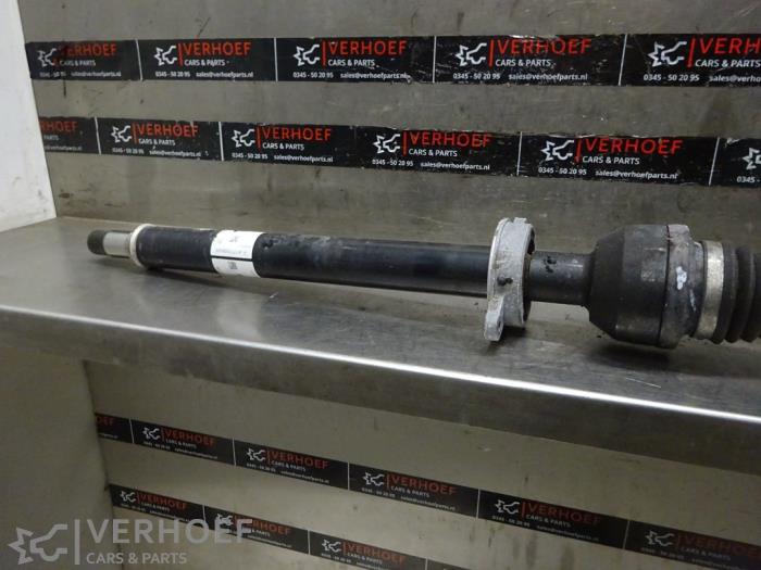 Front drive shaft, right Mercedes CLA Shooting Brake 2.0 CLA-250 Turbo ...