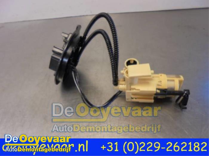 Booster pump Mercedes C C-220d 2.2 16V BlueTEC - A2054701694