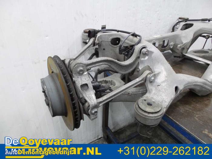 Rear wheel drive rear axle Porsche Panamera 3.0 D V6 24V - 97033105133