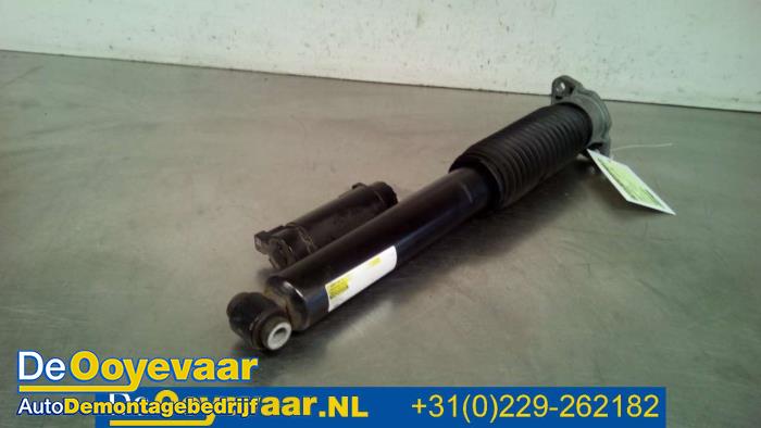 Rear shock absorber rods, right with part number A253320 stock