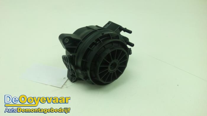Fuel filter housing Mercedes E Estate E-220d 2.0 Turbo 16V ...
