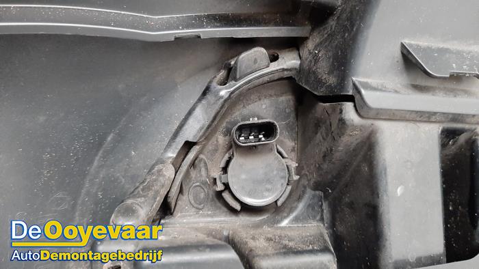 Front bumper BMW X2 xDrive 20d 2.0 16V 475 - 7429017