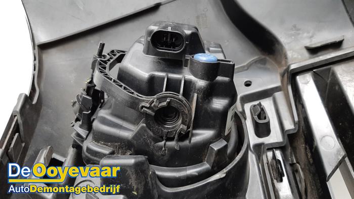 Front bumper BMW X2 xDrive 20d 2.0 16V 475 - 7429017