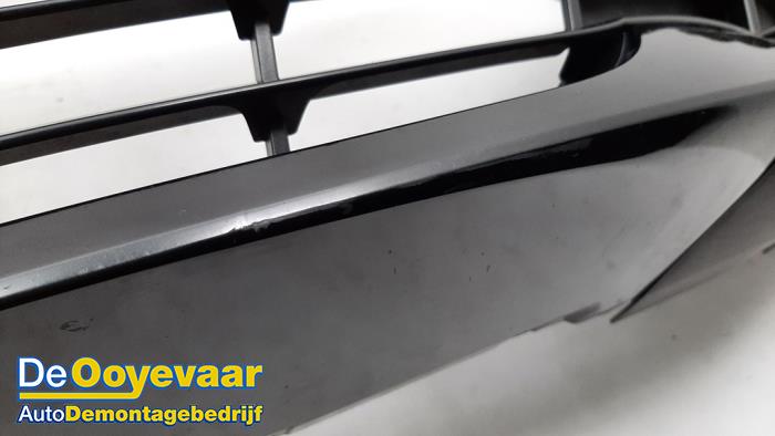 Front bumper BMW X2 xDrive 20d 2.0 16V 475 - 7429017