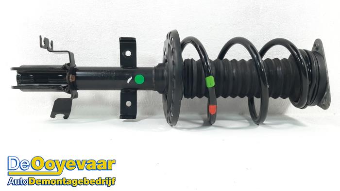 Front shock absorber rod, right Renault Zoé R90 - 543027411R