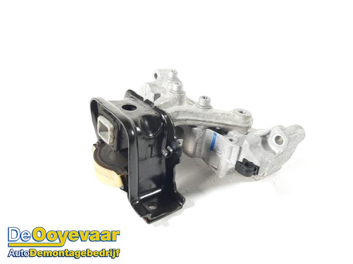 Citroen C3 Aircross (2C/2R) 1.2 e-THP PureTech 110 Soportes de motor stock