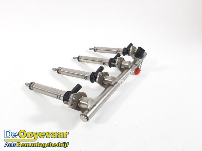 Fuel injector nozzle Mercedes C Estate C-350 e 2.0 16V - A2740700995 ...