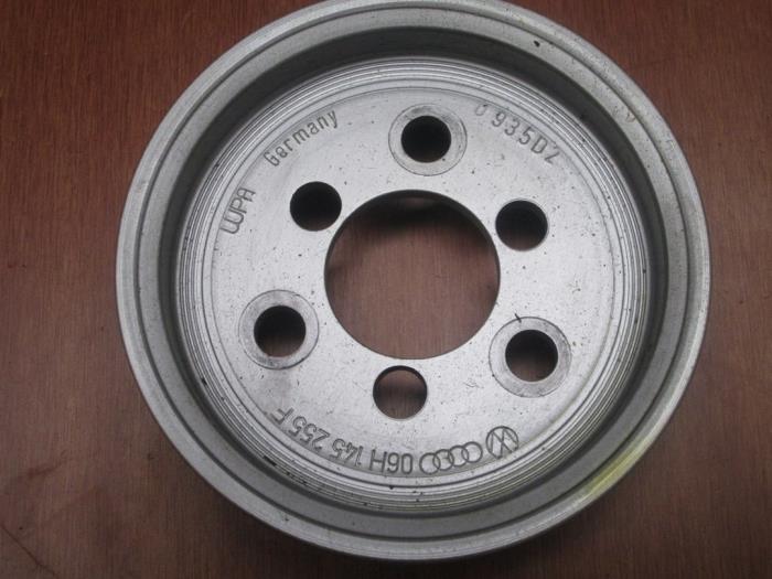 Power steering pump pulley Volkswagen Transporter - 06H145255F