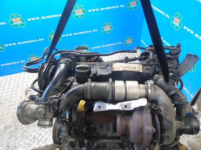 Engine Ford C-Max 1.6 TDCi 16V - 1733055 EA41880