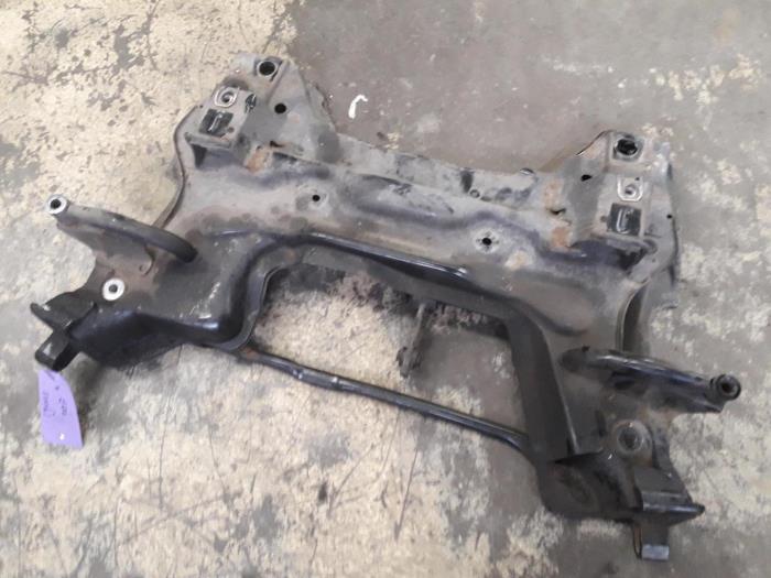 Subframe Peugeot 207 207 1 4 HDi 9807026580 2469967 subframe-peugeot-207-207-1-4-hdi-9807026580-2469967