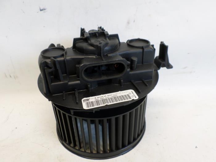 Usagé Renault Megane II CC (EM) 2.0 16V Moteur de ventilation chauffage ...