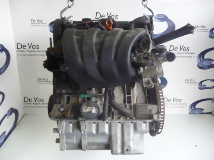 engine-peugeot-306-01355t-lfy-de-vos-autodemontagebedrijf