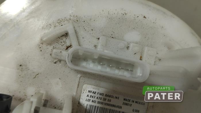 Petrol pump Mercedes GLB 1.3 GLB-200 Turbo 16V - A2474703200 282914 ...
