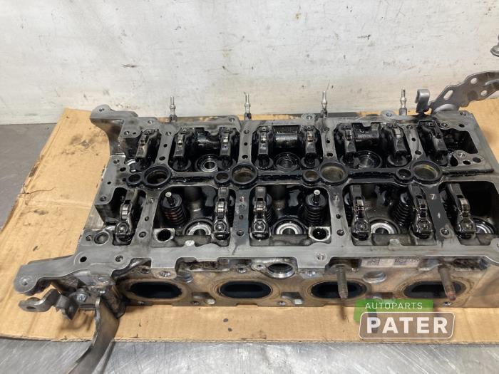 Cylinder head Mercedes Vito 2.0 116 CDI 16V 4x4 - R654016 654920
