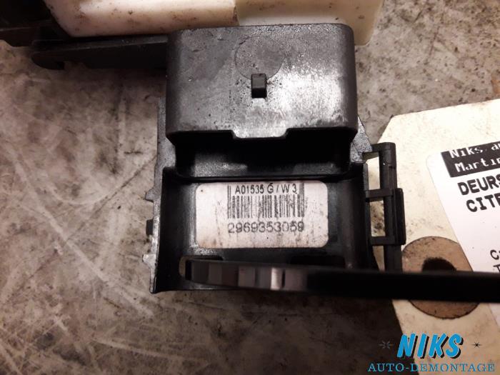 Front door lock mechanism 4-door, right Citroen C3 1.4 16V VTi - 2969353059