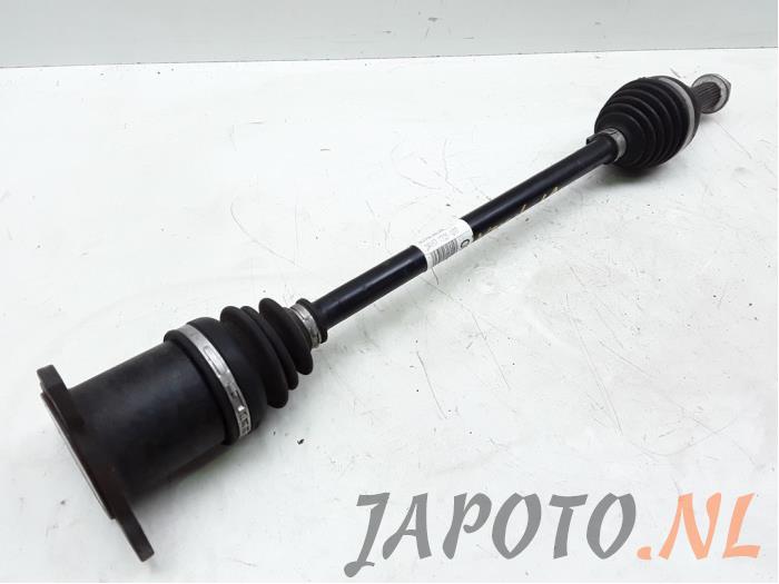 suzuki-vitara-arbres-de-transmission-arri-re-gauche-stock
