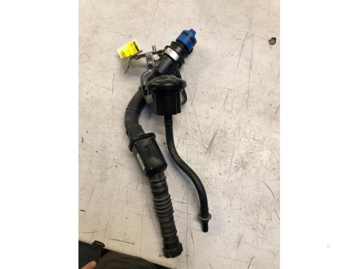 Filler pipe adblue tank Mercedes E Estate E-220d 2.0 Turbo 16V 4-Matic ...