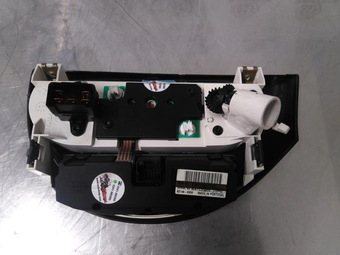 Heater control panel Ford StreetKa 1.6i - 97KW18K817AC FORD
