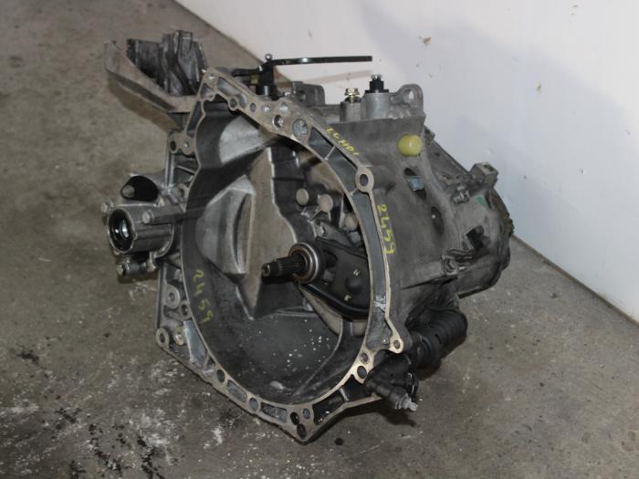 Gearbox Citroen C5 II Berline 1.6 HDiF 16V - 20DM65 9HZ 20DM65