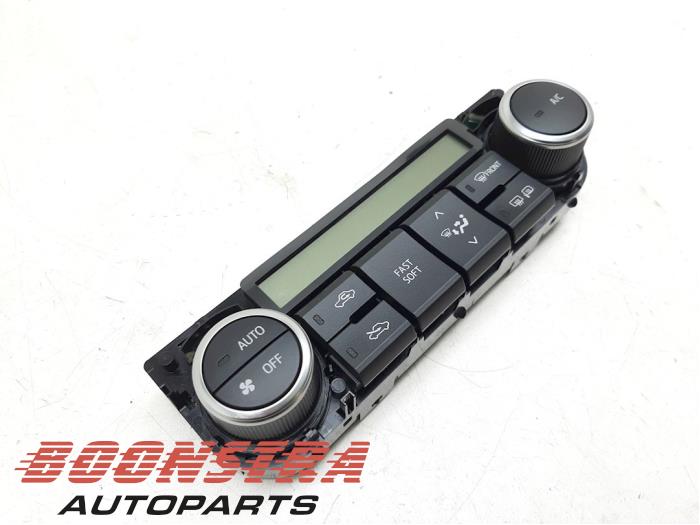 Heater control panel Toyota Auris Touring Sports 1.8 16V Hybrid ...