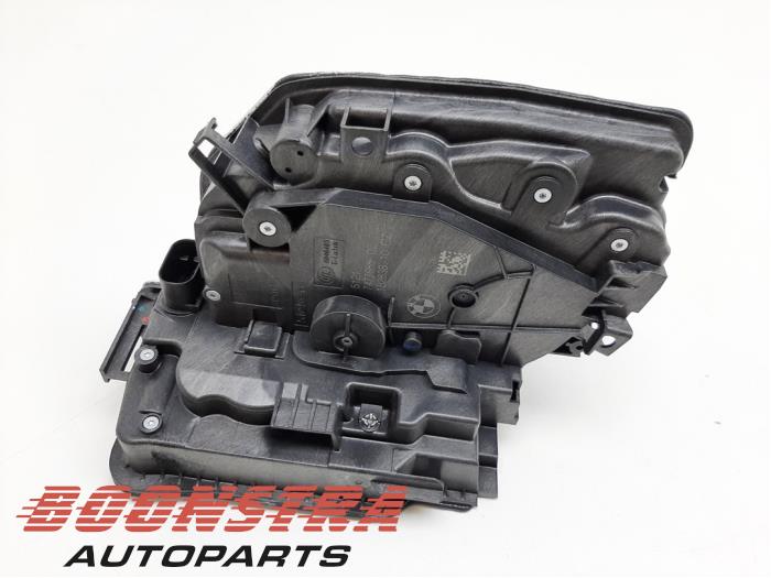 Front door lock mechanism 4-door, right BMW 6 serie Gran Turismo 630d 3 ...