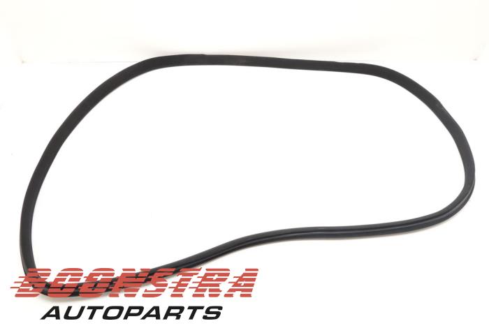 Front door seal 4-door, right Mercedes S 3.0 S-350 BlueTec 24V ...
