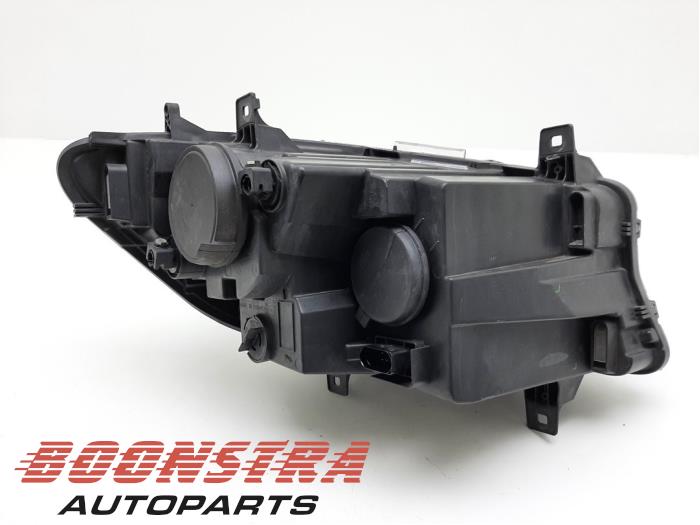 Headlight, left Mercedes Sprinter RWD 516 CDI 2.1 D - A9109060000 VALEO